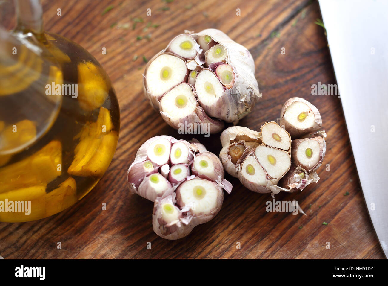 Teeth garlic hi-res stock photography and images - Alamy