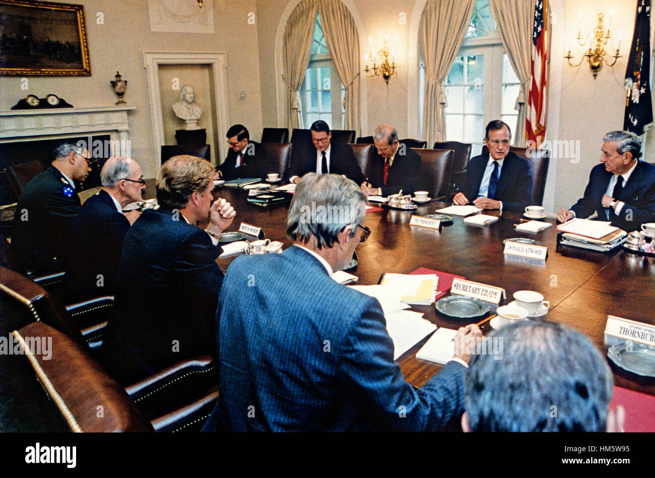 George washington cabinet hi-res stock photography and images - Alamy