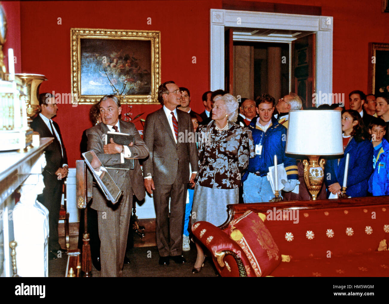 United States President George H.W. Bush and first lady Barbara Bush ...