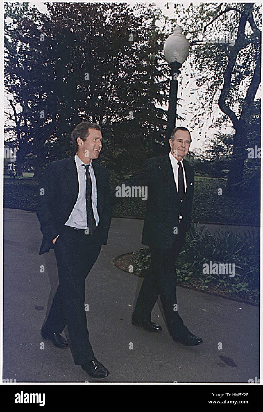 Washington, D.C. - April 29, 1992 -- United States President George H.W ...