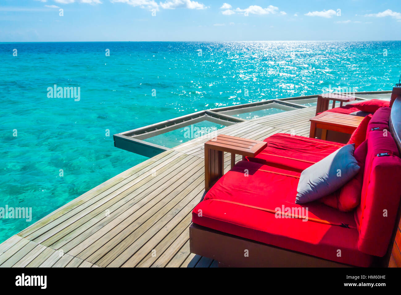 Vacation net seat in tropical Maldives island and beauty of the sea ...