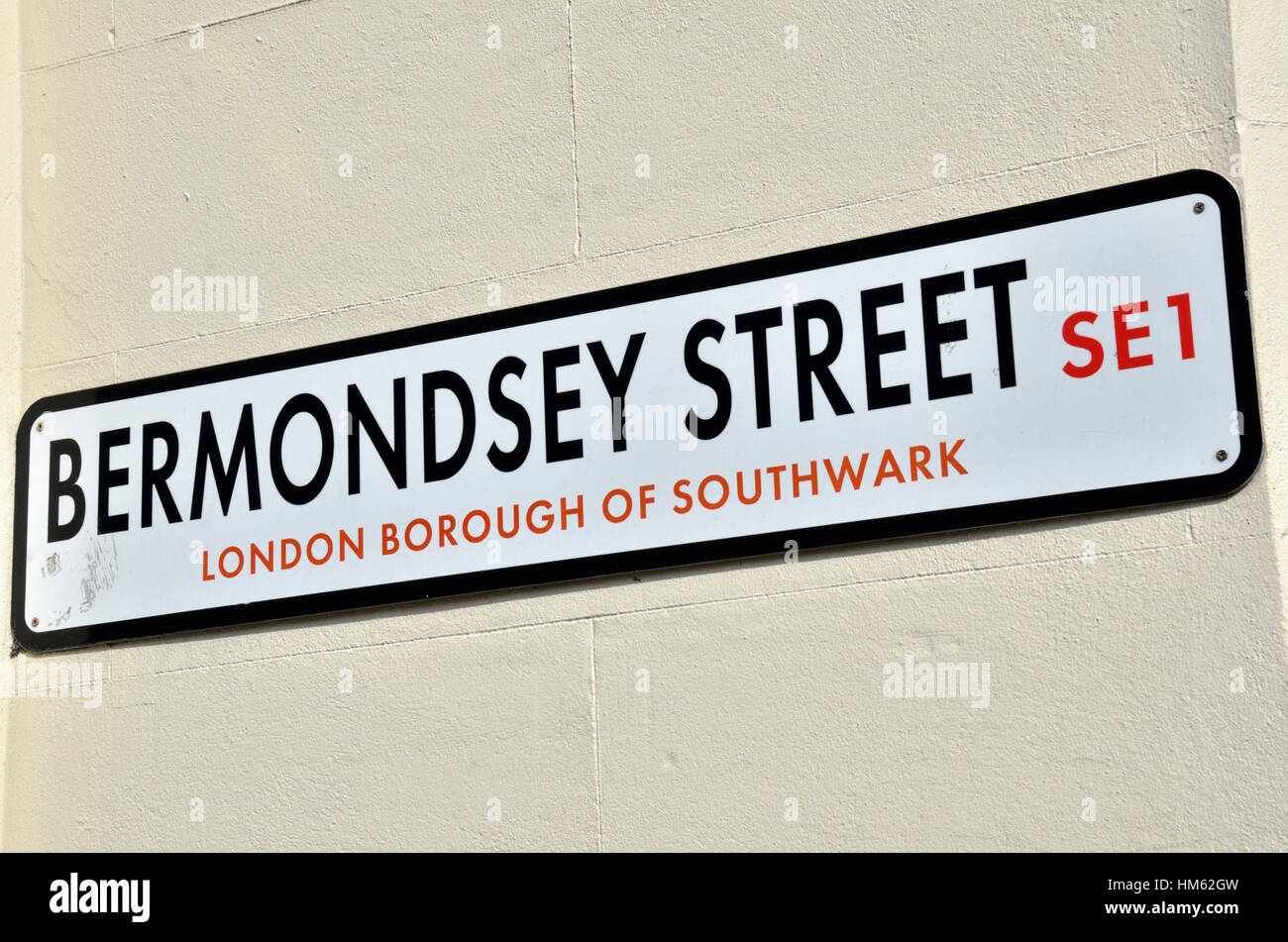 Bermondsey wall hi-res stock photography and images - Alamy