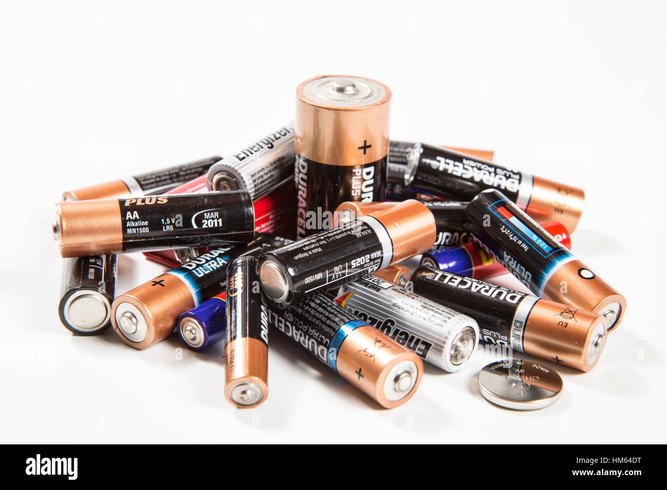 Old batteries hi-res stock photography and images - Alamy