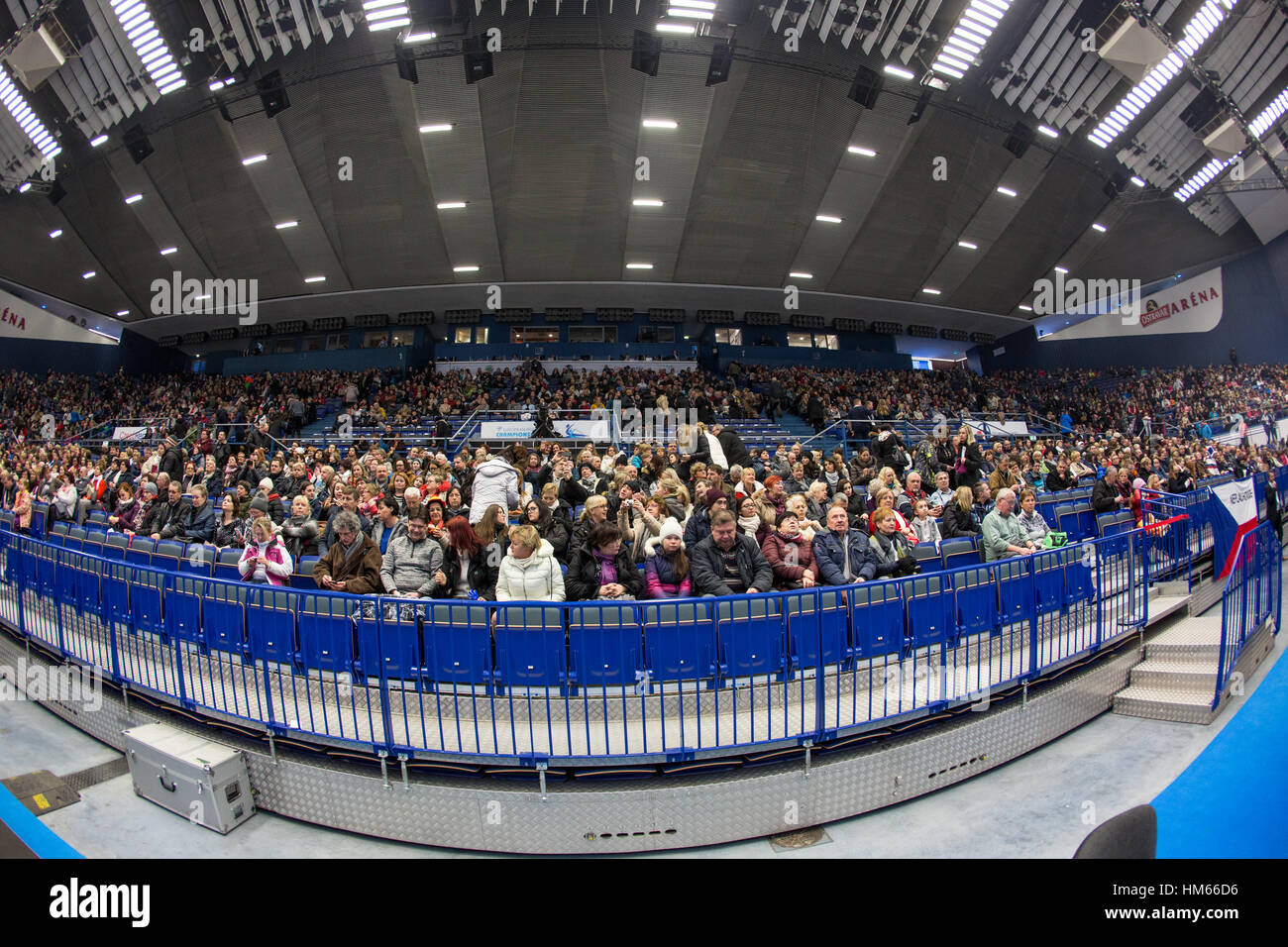 Ostrava Arena, ostrava, led, divaci Stock Photo - Alamy