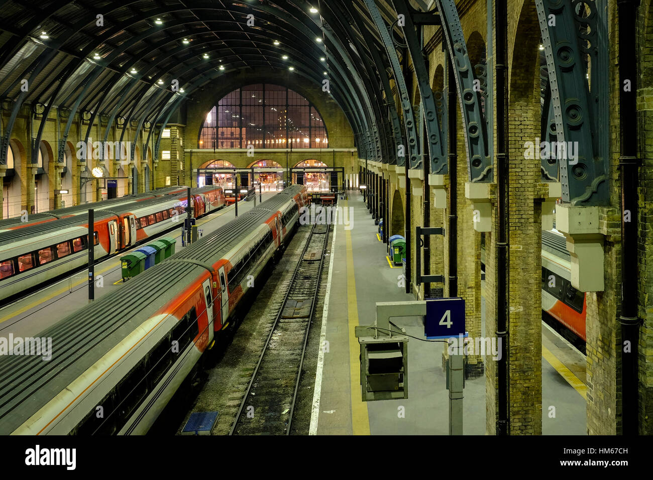 London Kings Cross, Railway Station Stock Photo - Alamy