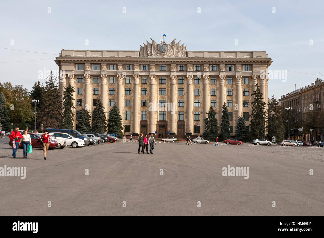 Pedestrians walk on freedom square hi-res stock photography and images ...
