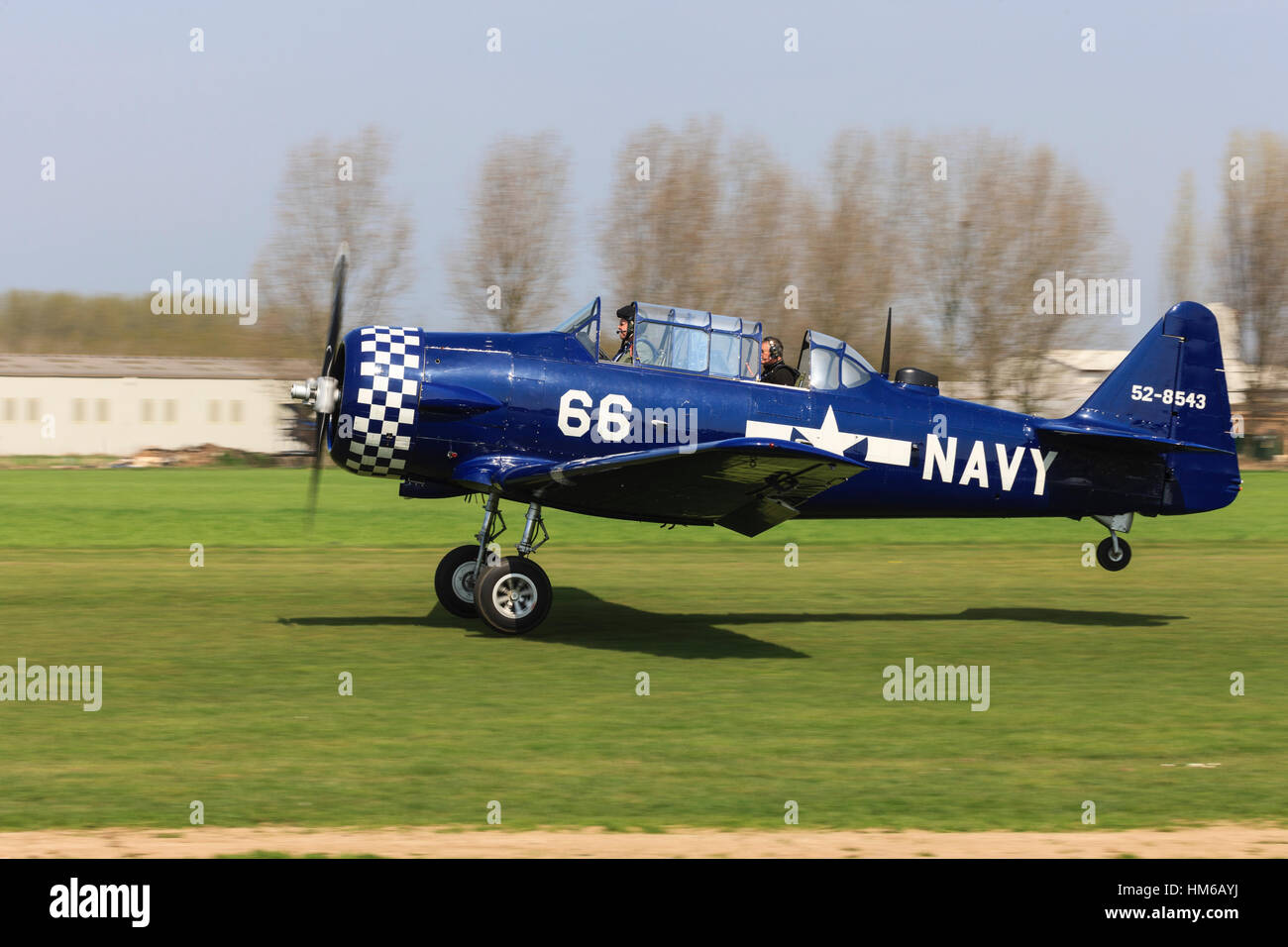 Wwii advanced trainer airplane hi-res stock photography and images - Alamy