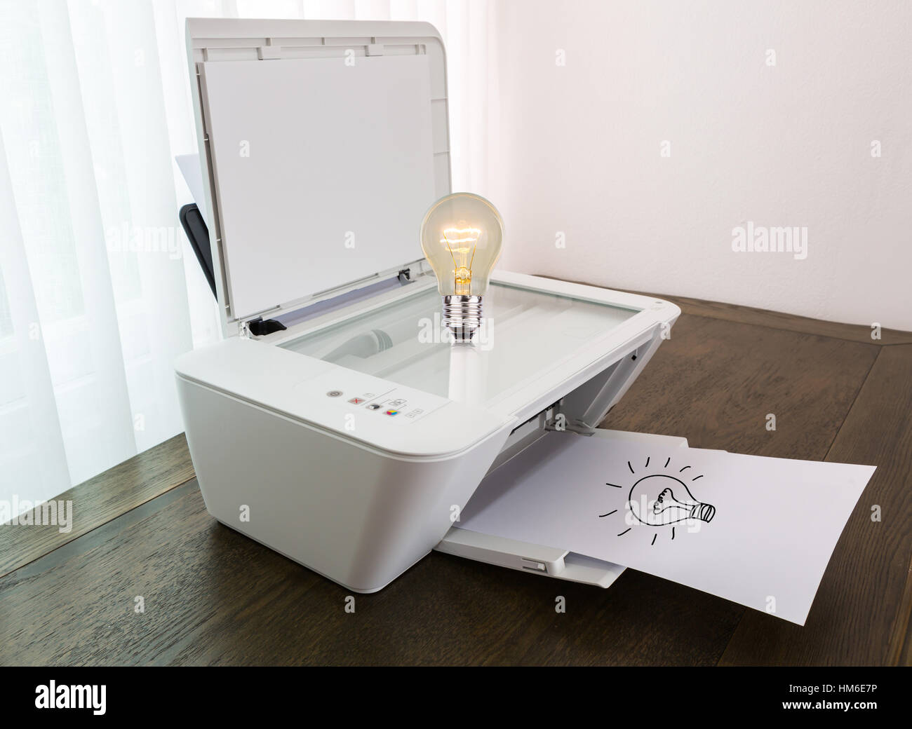 Deskjet printer hi-res stock photography and images - Alamy