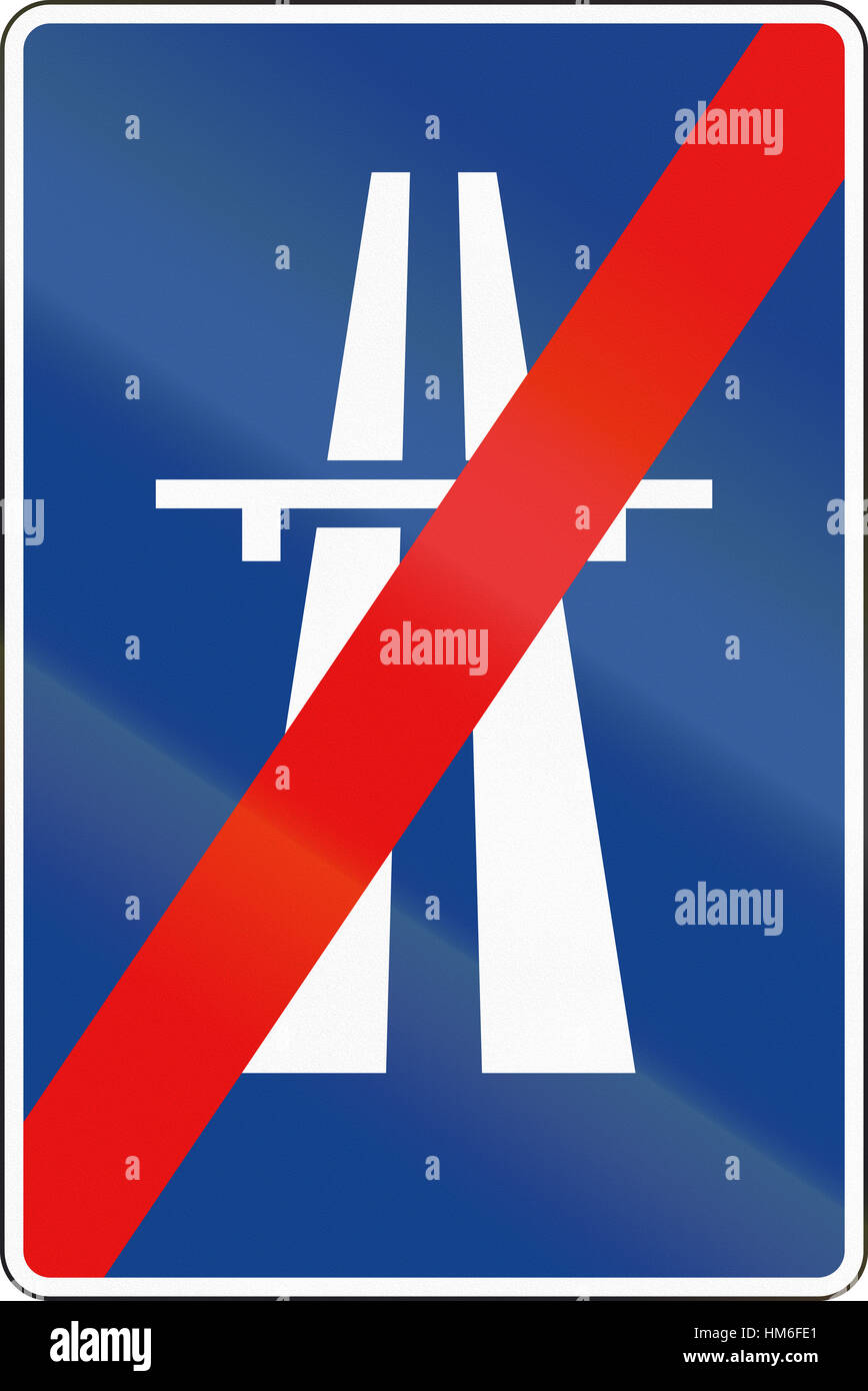 Road sign used in Spain - End of freeway Stock Photo - Alamy