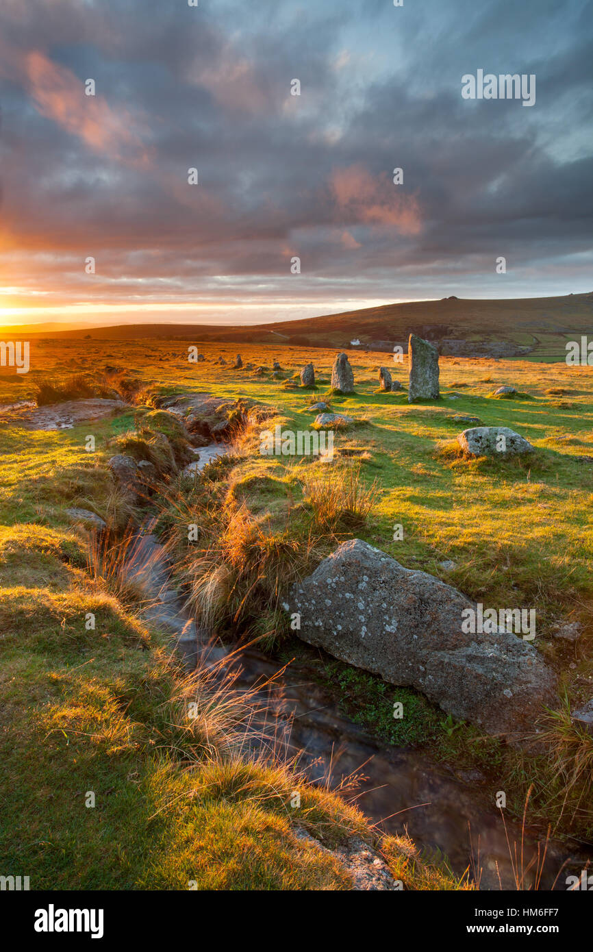 The ancient stone rows at Merrivale, Dartmoor Stock Photo - Alamy