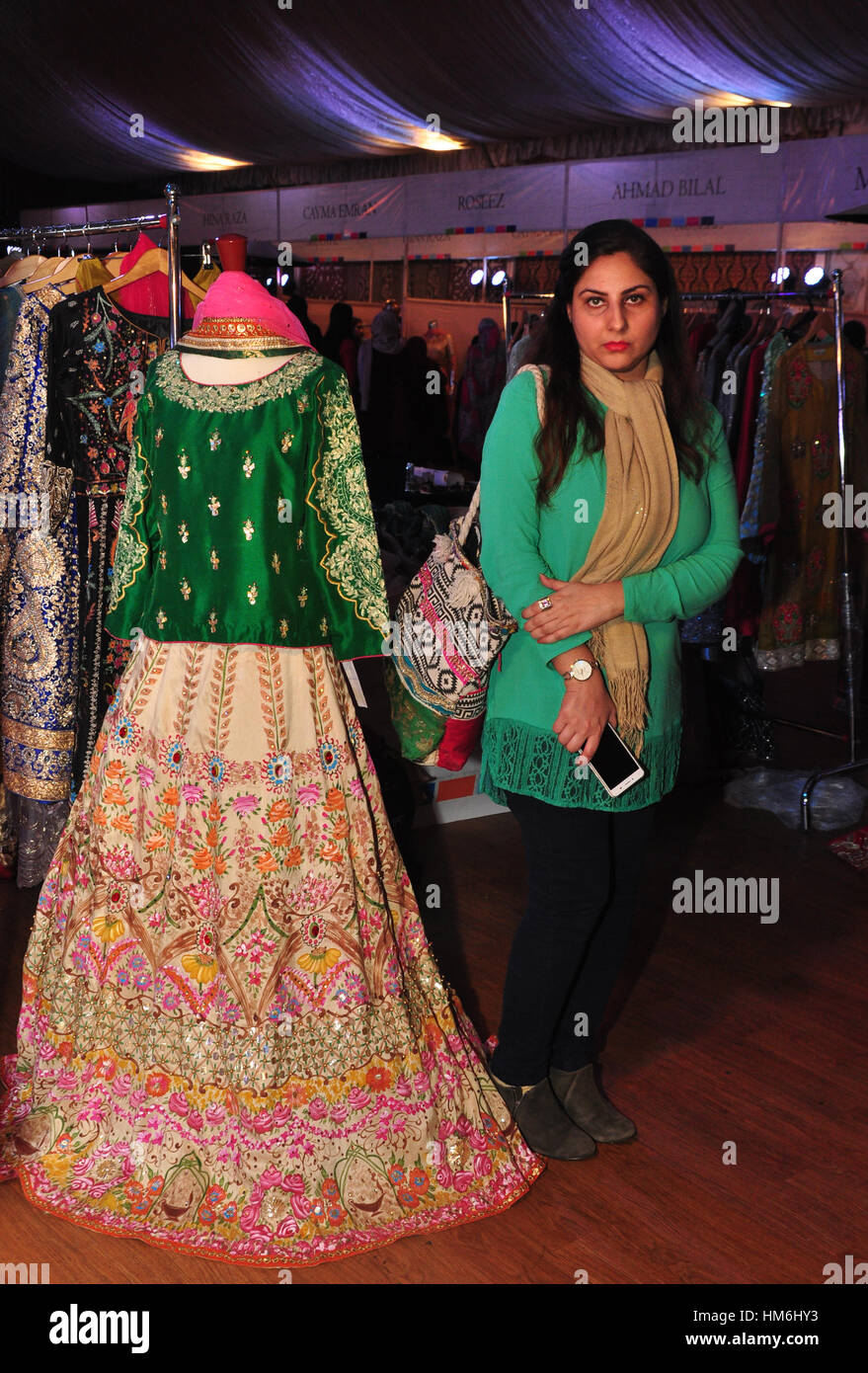 Pakistani people visit the stalls during Fashion and Life Style ...
