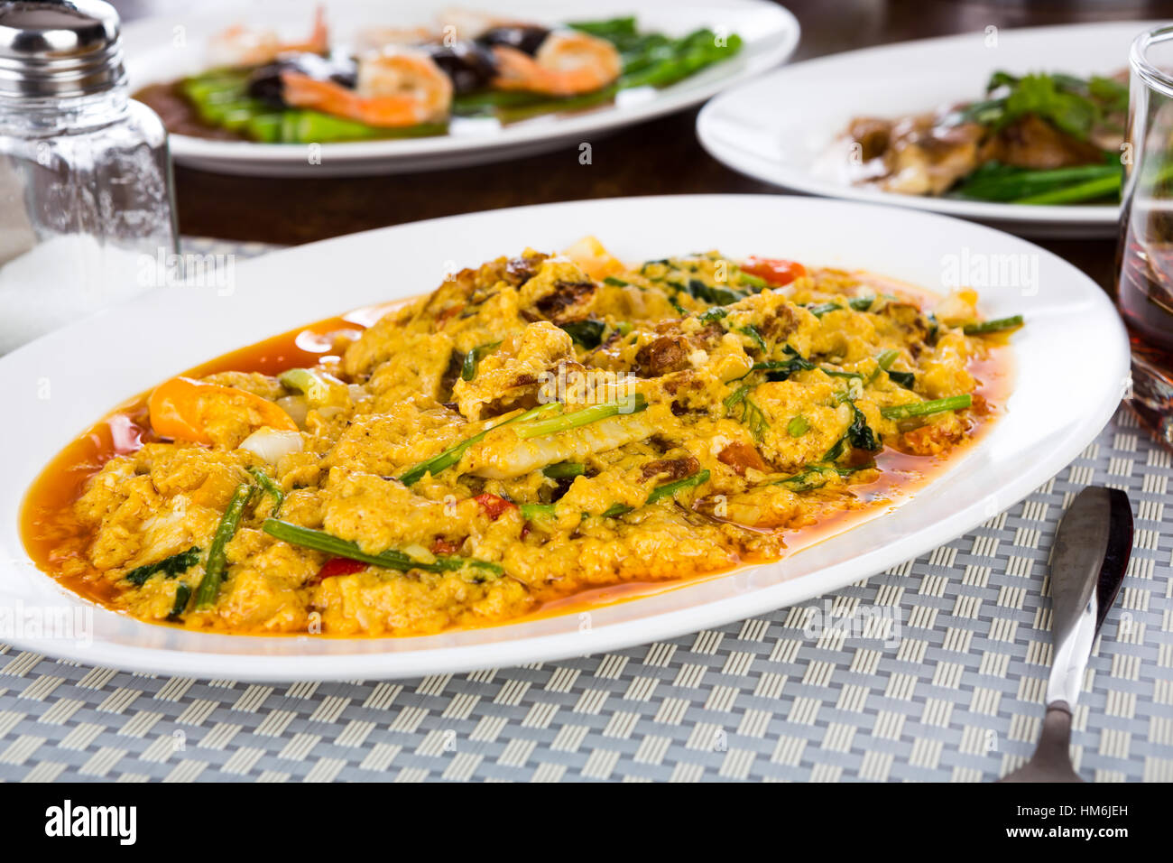 Fried soft shell crab with curry powder Stock Photo - Alamy