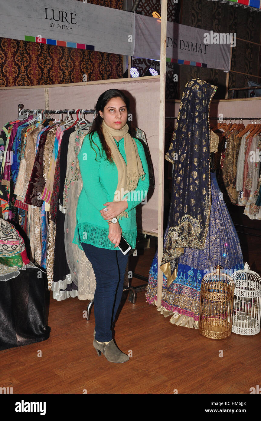 Pakistani people visit the stalls during Fashion and Life Style ...
