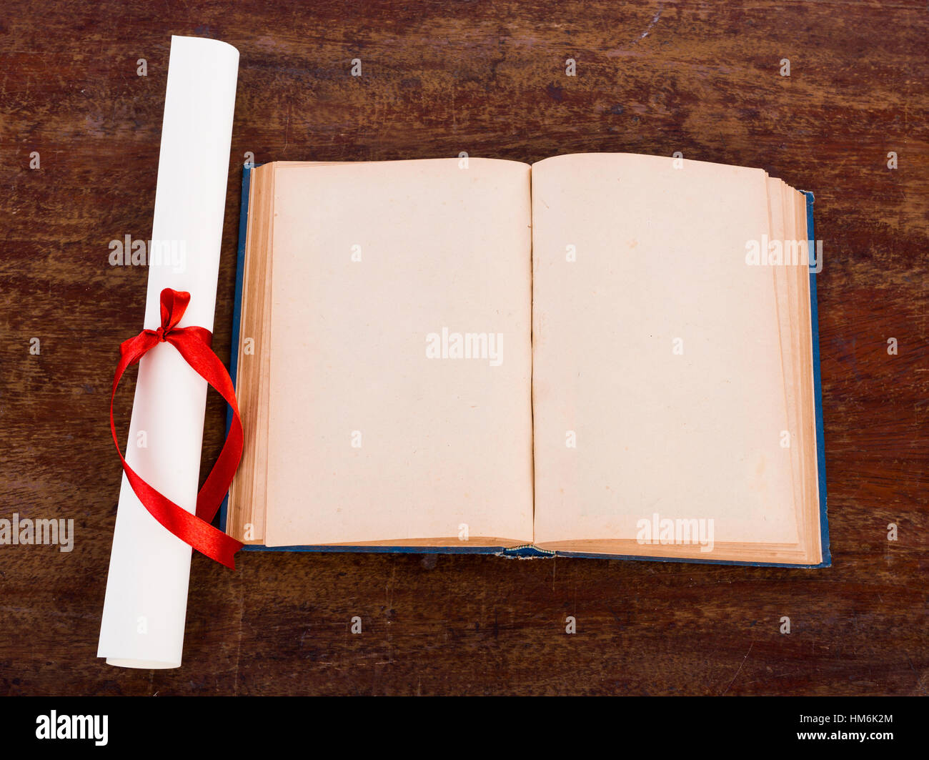 Baccalaureate diploma certificate hi-res stock photography and images ...