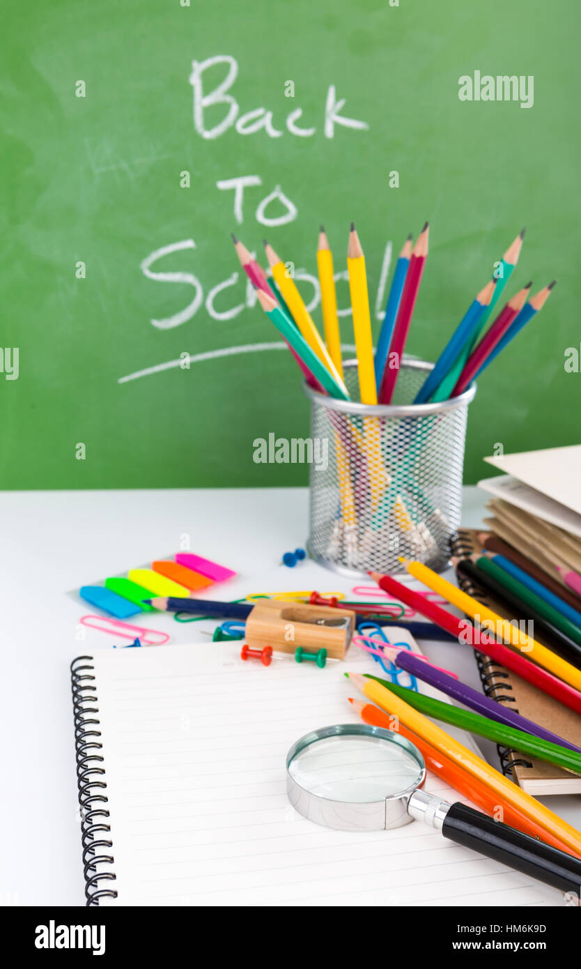 Back to school : School stationery Stock Photo - Alamy
