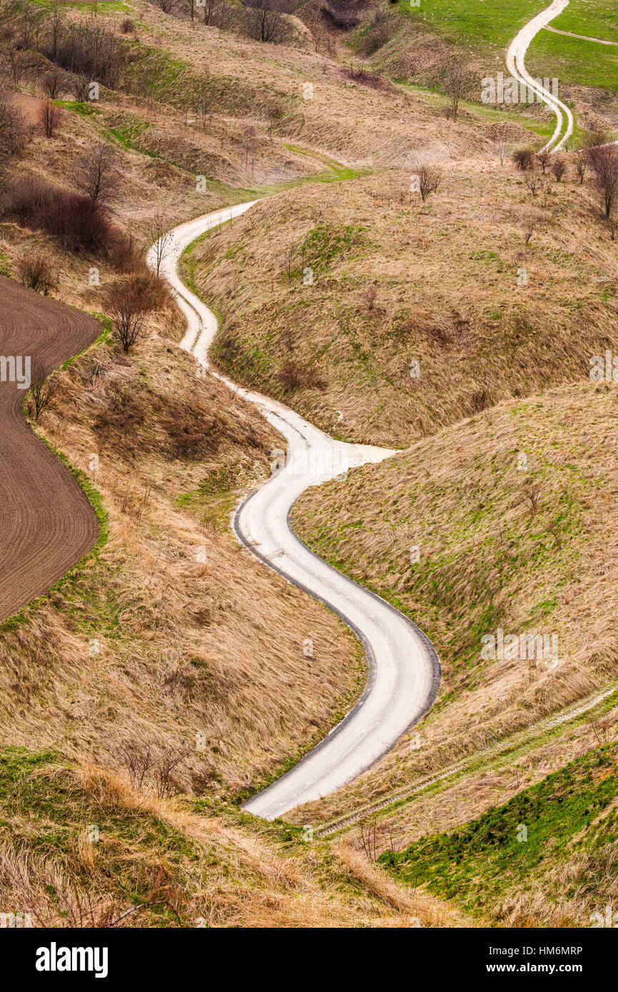 stradow,poland stradow,road,way,route,duct,path,magic road,travel ...