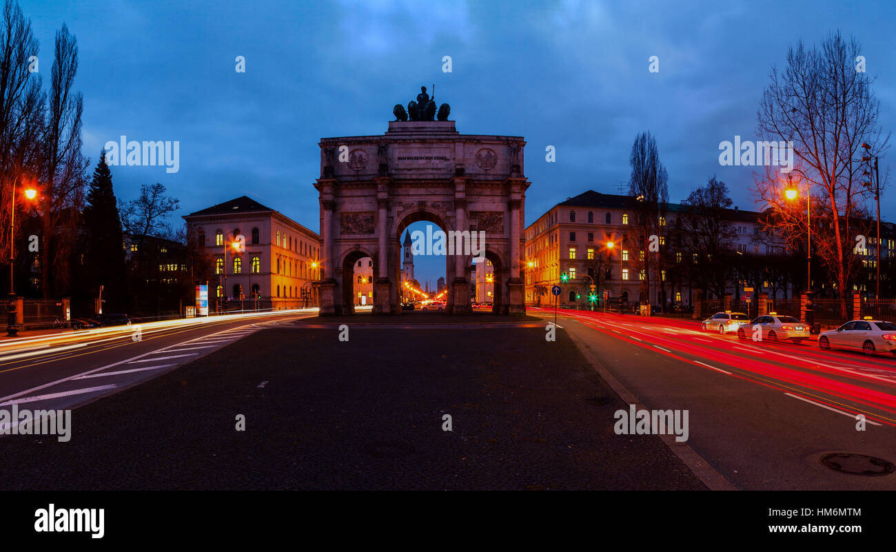 siegestor,vitory gate,tor,munich at night,germany,bavaria,bayern,munich ...