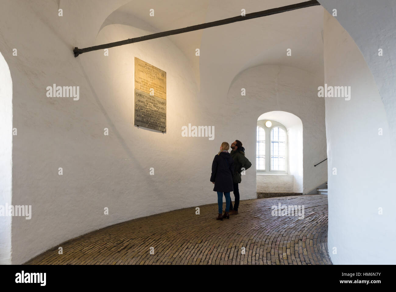 Round tower observatory hi-res stock photography and images - Alamy