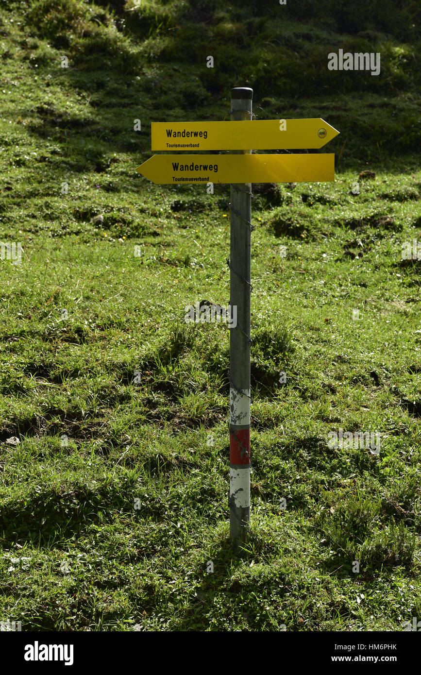 signpost, hiking trail Stock Photo - Alamy