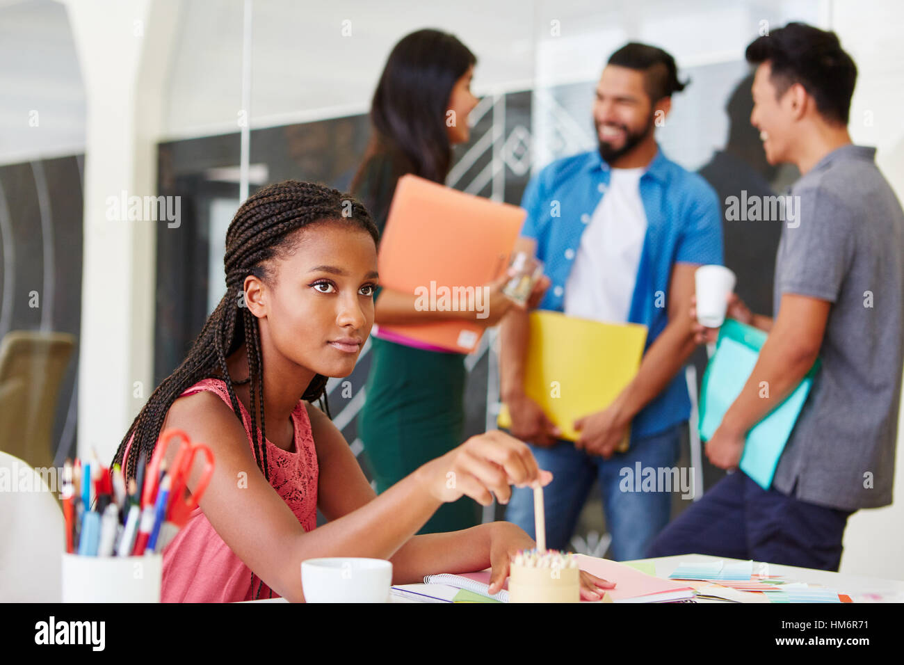 College business students hi-res stock photography and images - Alamy