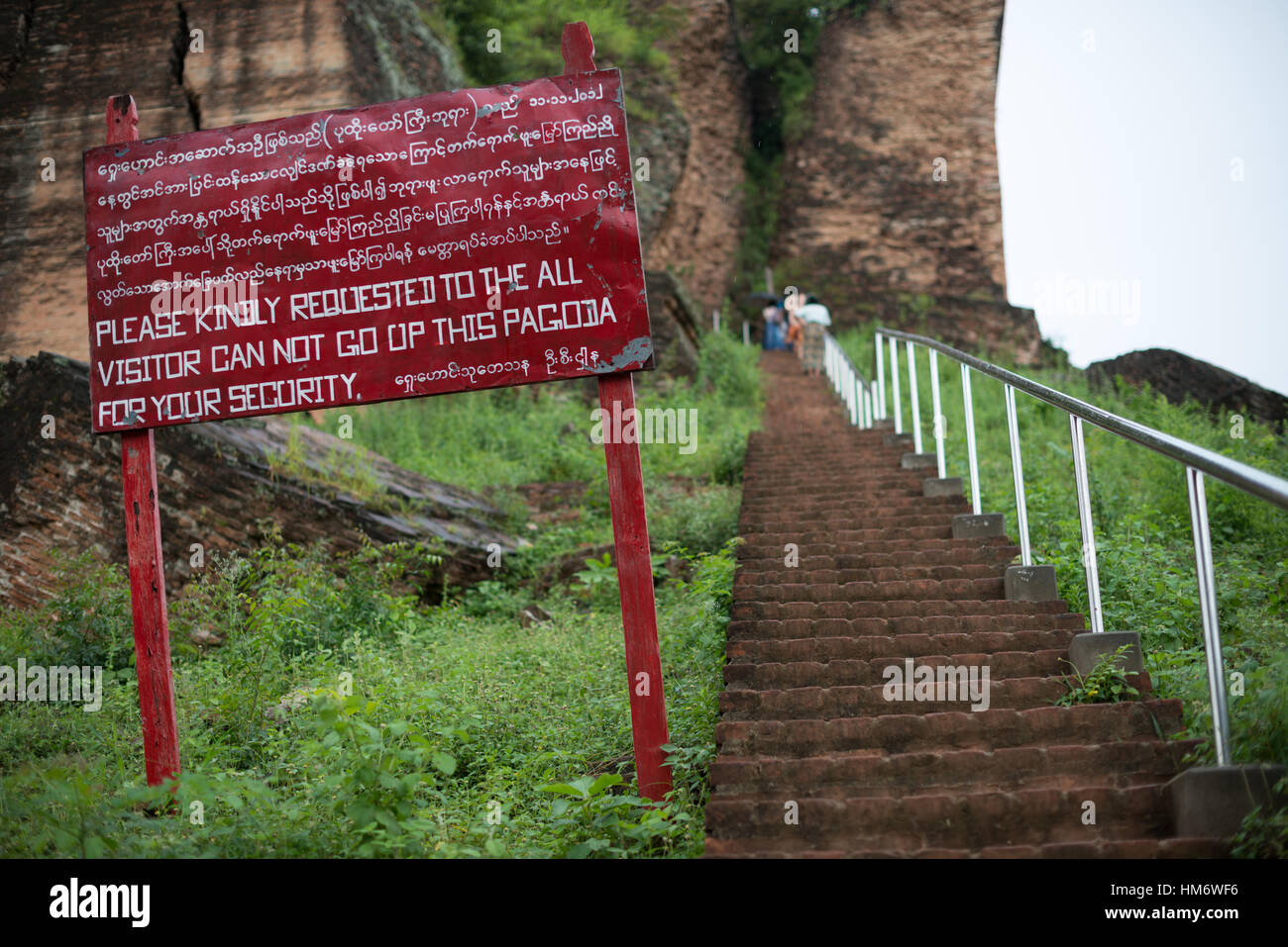 Mingun Pahtodawgyi Unfinished Pagoda Safety Sign Mingun Myanmar ...