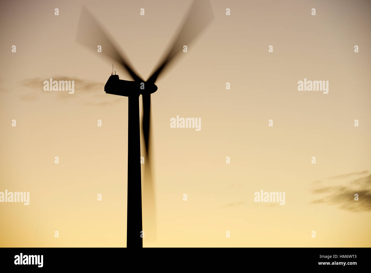 Windmill spinning during sunset turbine hi-res stock photography and ...