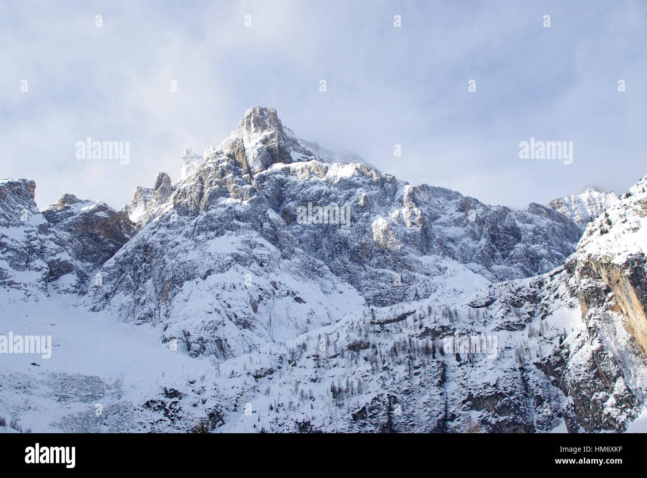 Snowy Peaks: Popera Stock Photo - Alamy