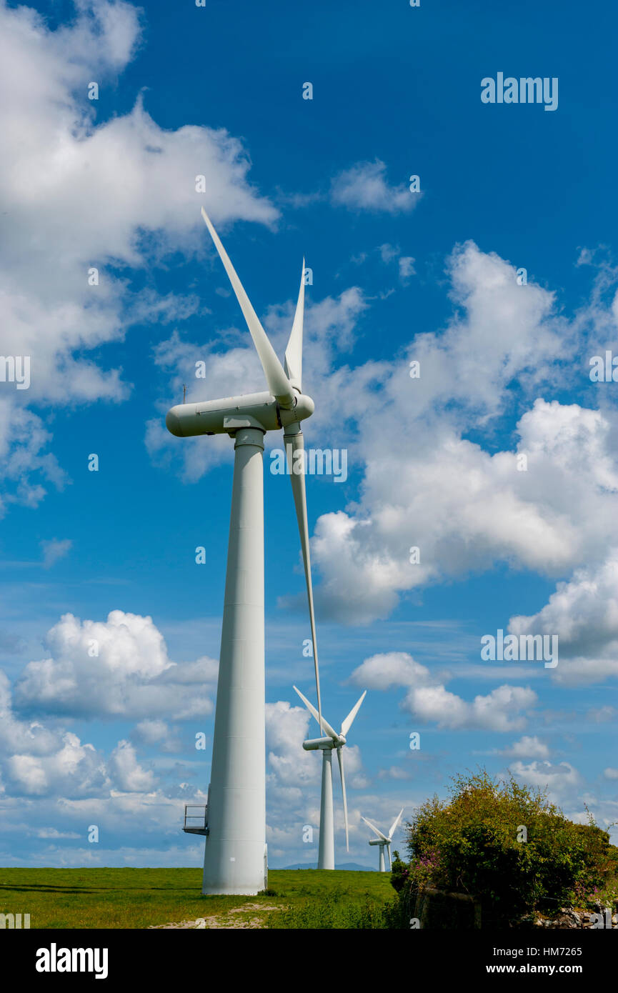 Wind farm wales hi-res stock photography and images - Alamy