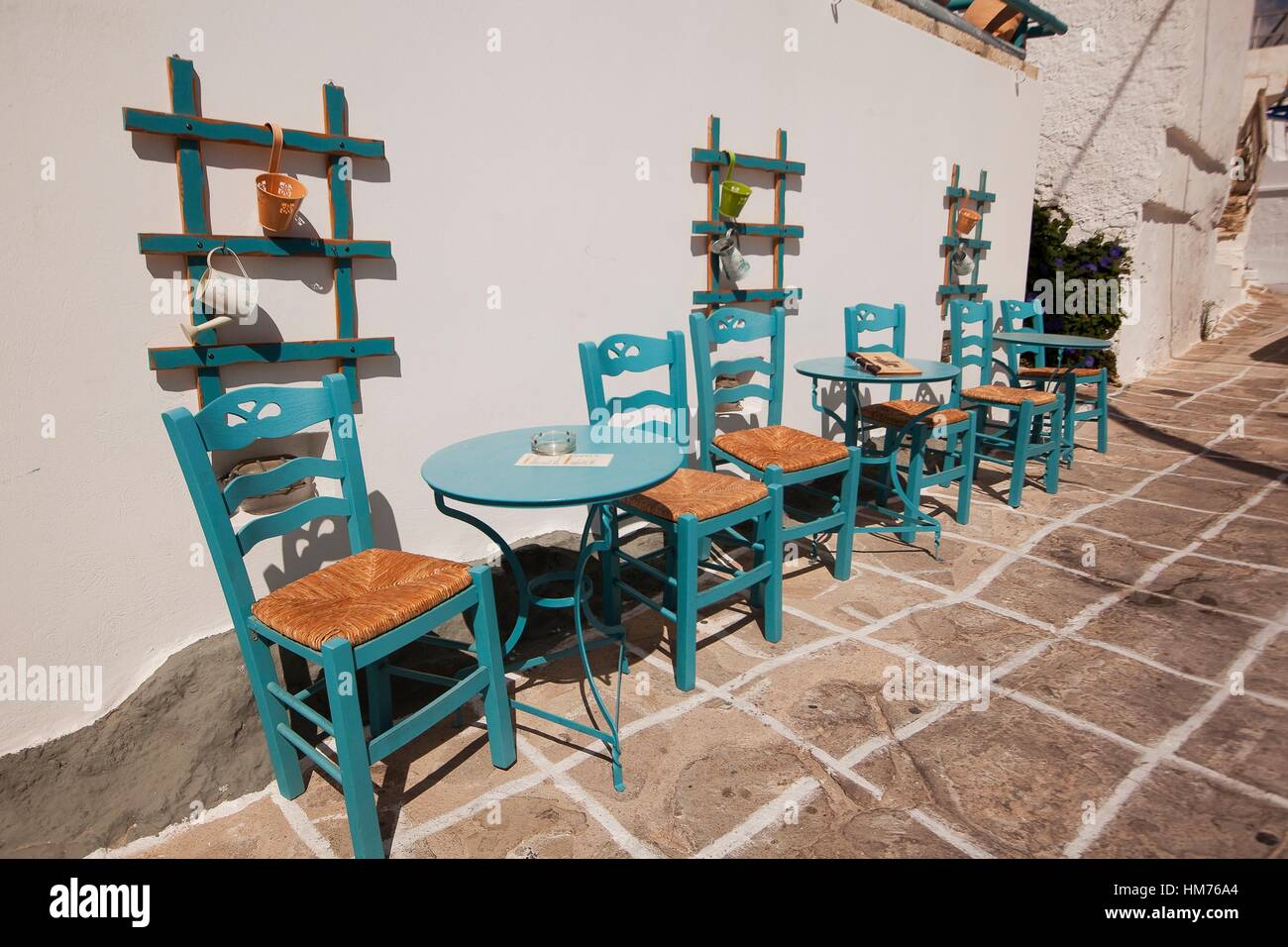 Traditional greek cafe hi-res stock photography and images - Alamy