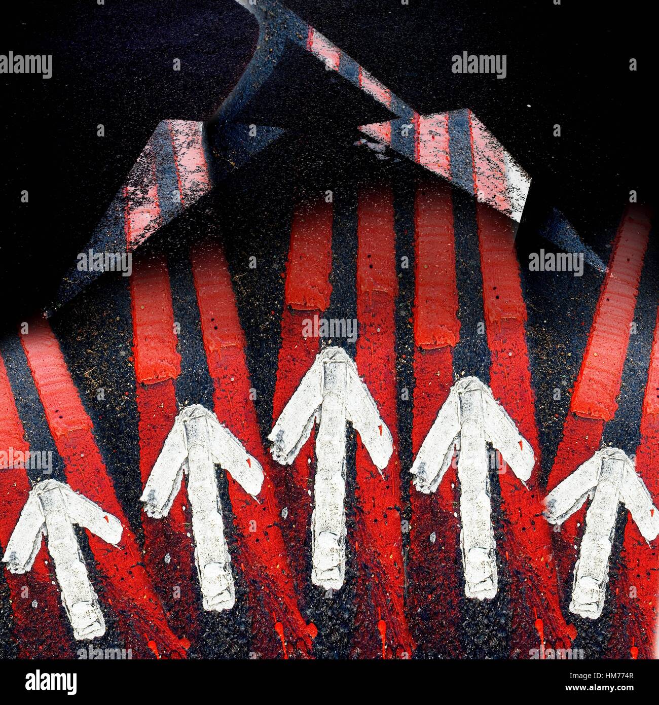 Opposing arrows hi-res stock photography and images - Alamy