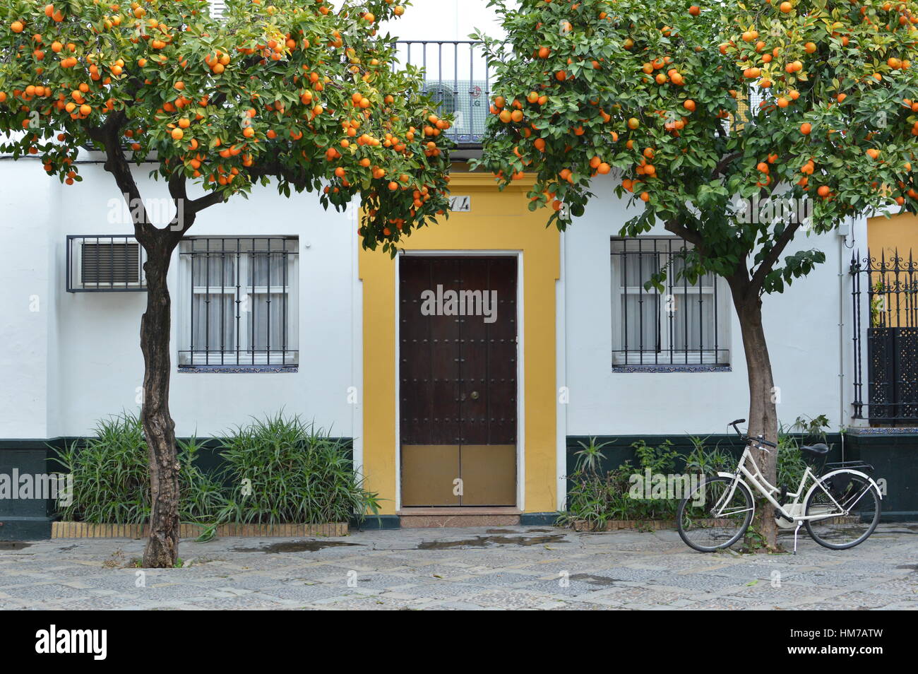 Simple country life hi-res stock photography and images - Alamy