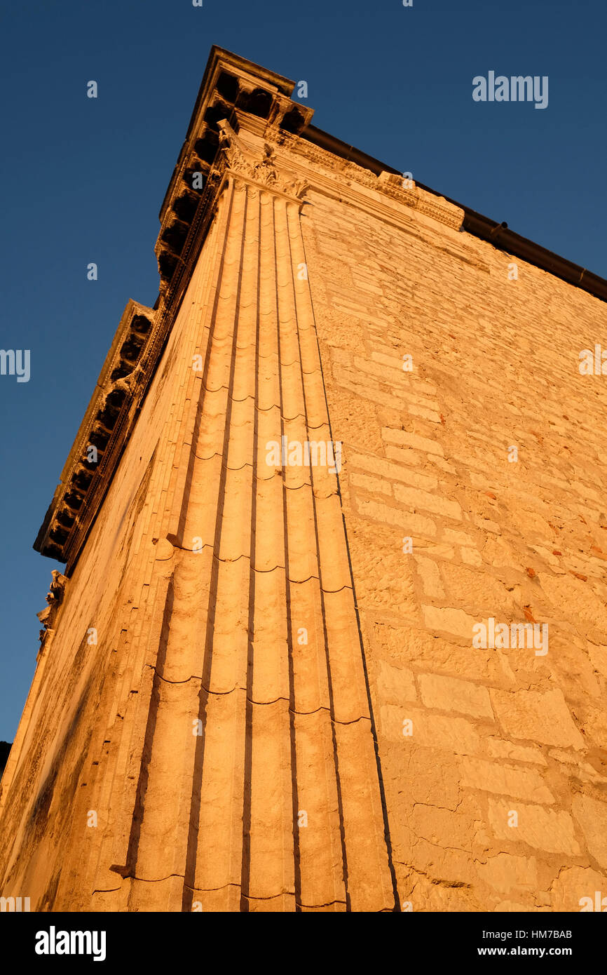 architecture,Corinthian columns,cornice,Dusk,Roman,shade,shadow,Tempel ...