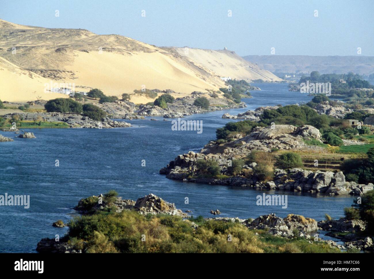 First cataract of the nile hi-res stock photography and images - Alamy