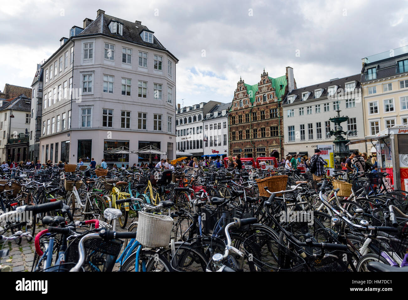 Bike rack building hi-res stock photography and images - Alamy