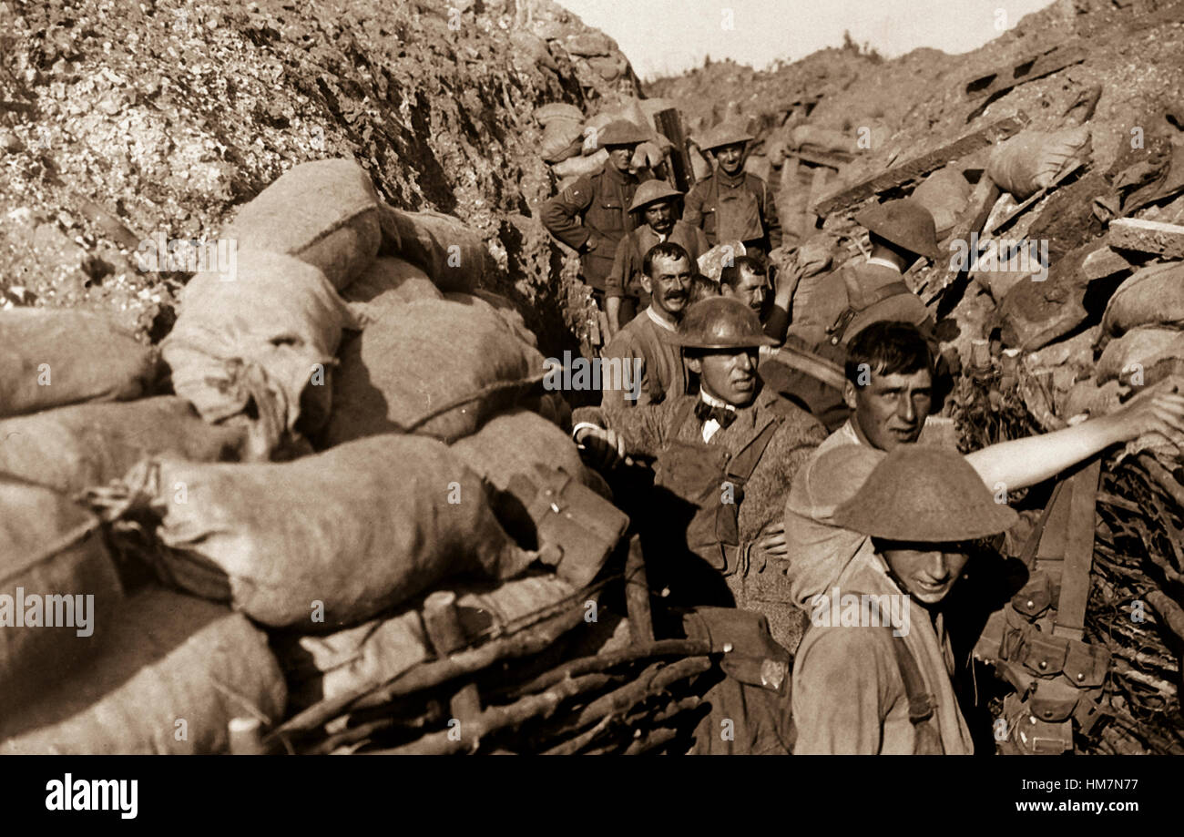 World war 1 trenches explosion hi-res stock photography and images - Alamy