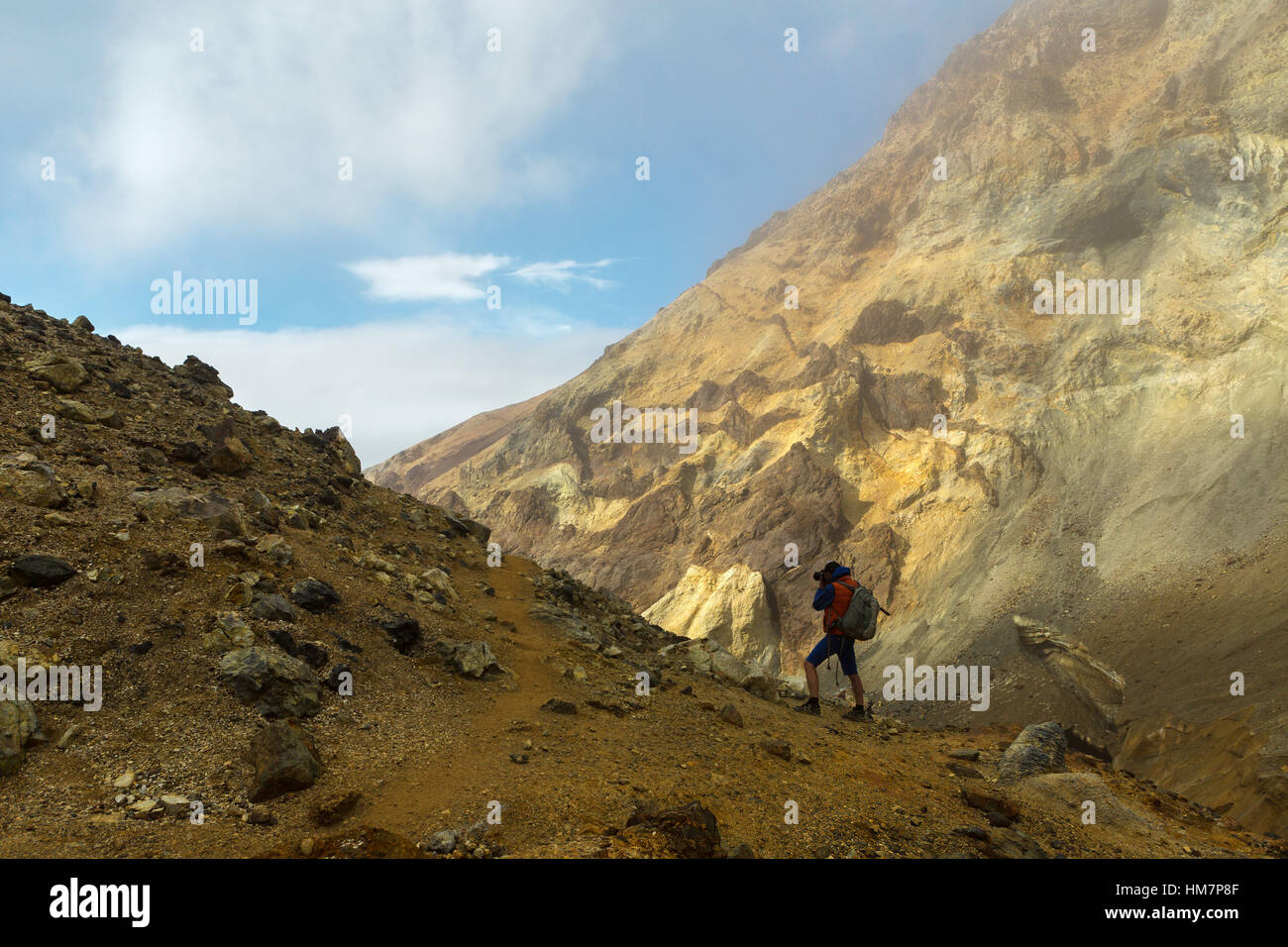 Climbing to active volcano Mutnovsky on Kamchatka Stock Photo - Alamy