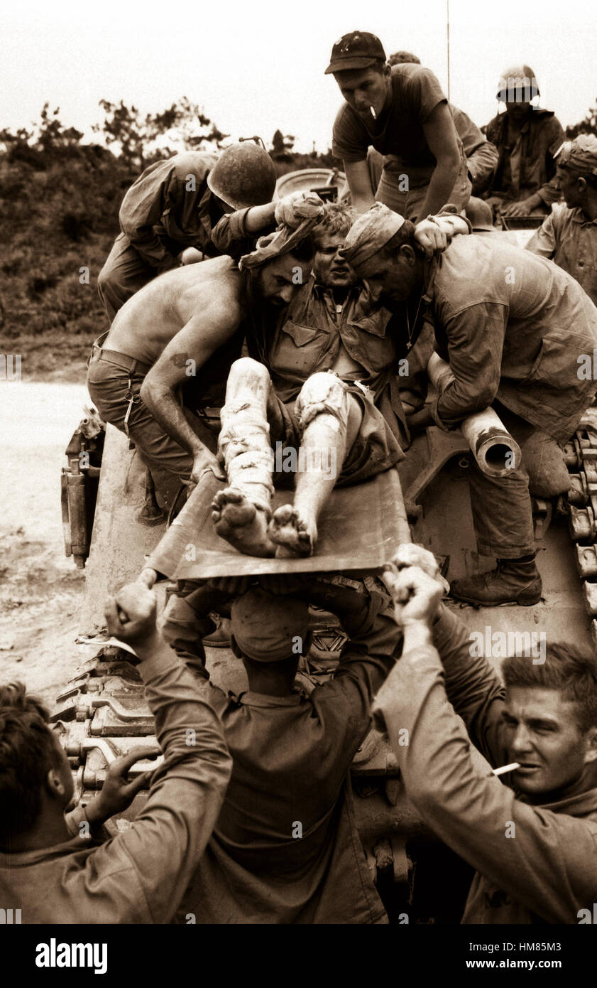 Marine corps tank from hi-res stock photography and images - Alamy