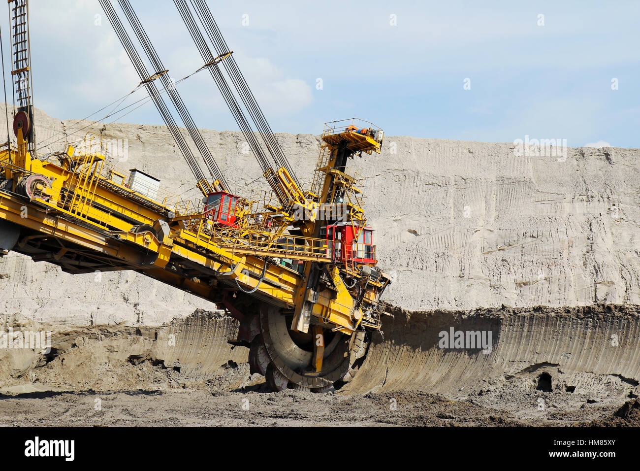 detail of big wheel brown coal mine excavator Stock Photo - Alamy