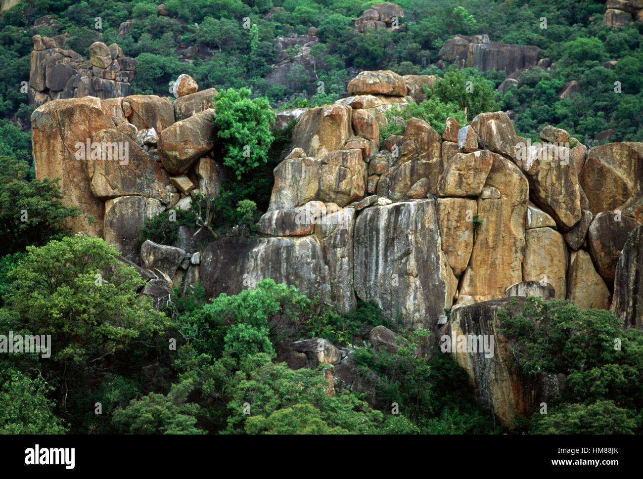 Balancing rocks, Matombo National Park, Zimbabwe Stock Photo - Alamy