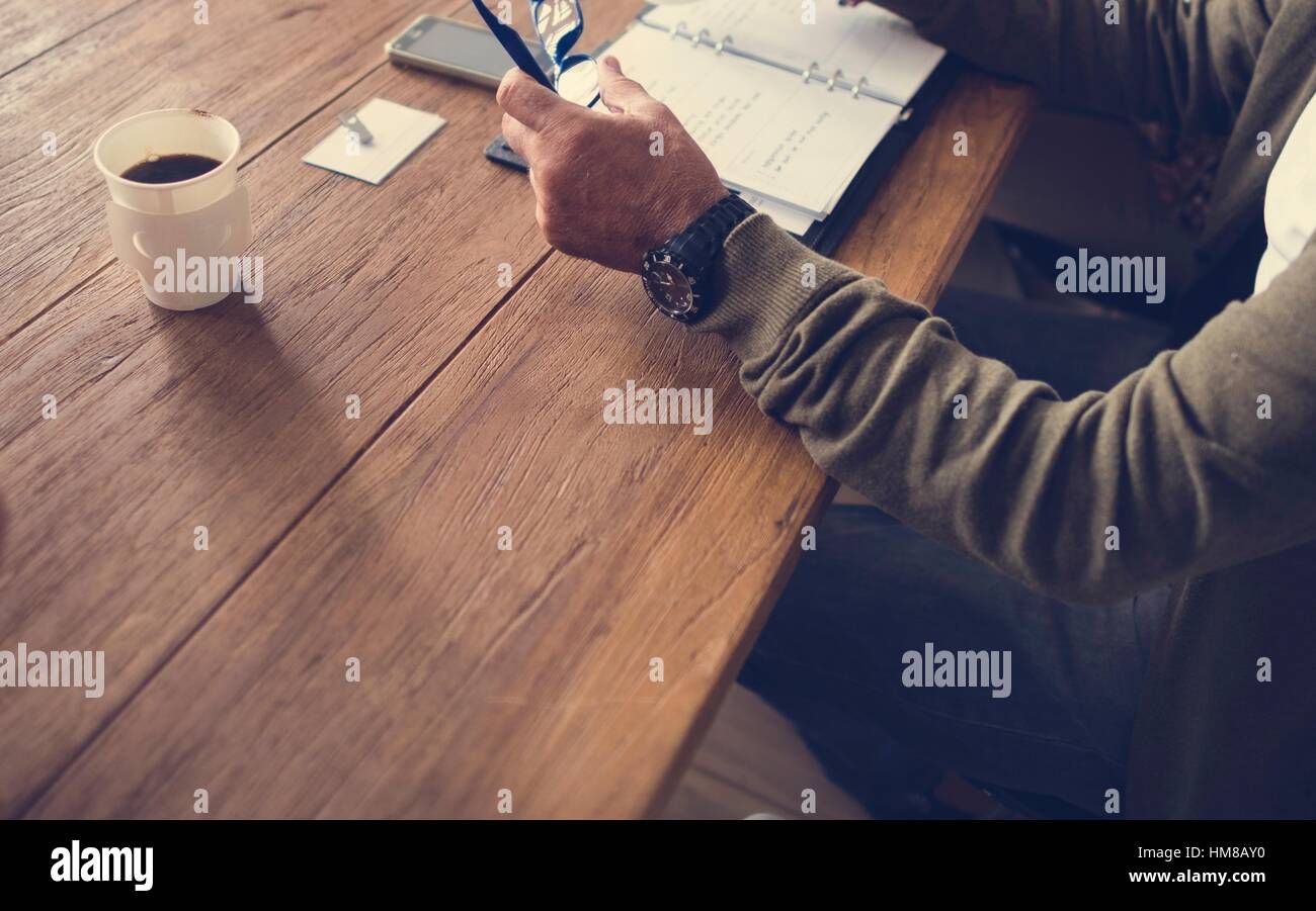 Meeting Table Networking Sharing Concept Stock Photo - Alamy
