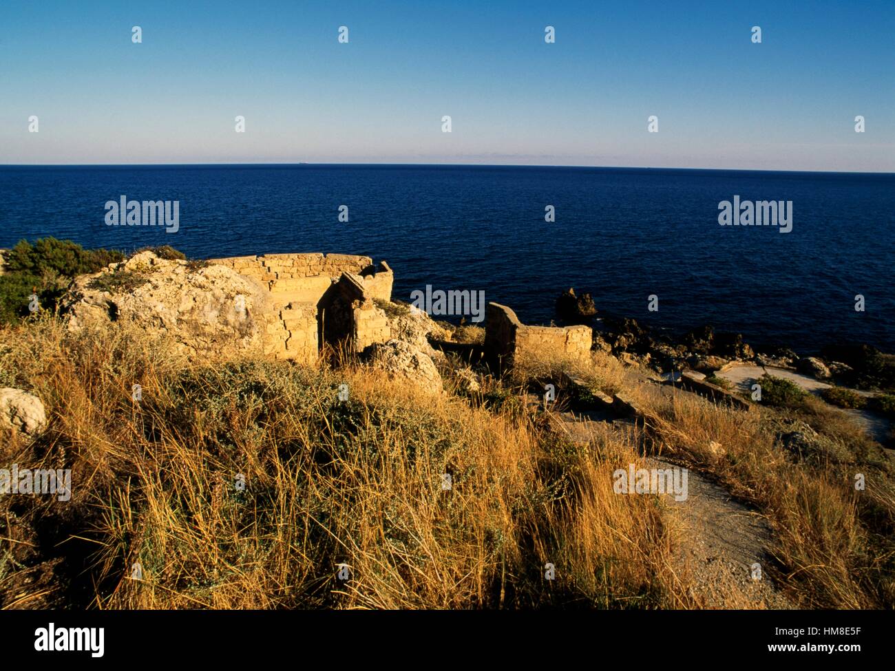 Ruins along the cape rizzuto coast hi-res stock photography and images ...