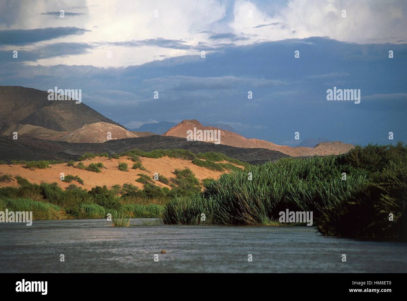 The Kunene River on the border with Angola, Kunene Region, Namibia ...
