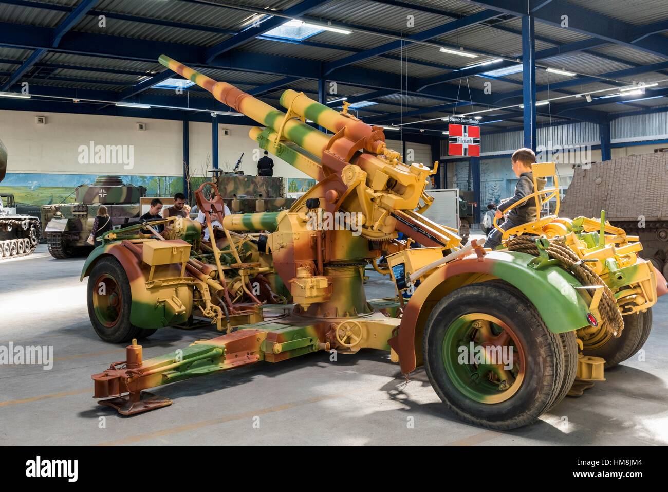 German 88 Gun High Resolution Stock Photography and Images - Alamy