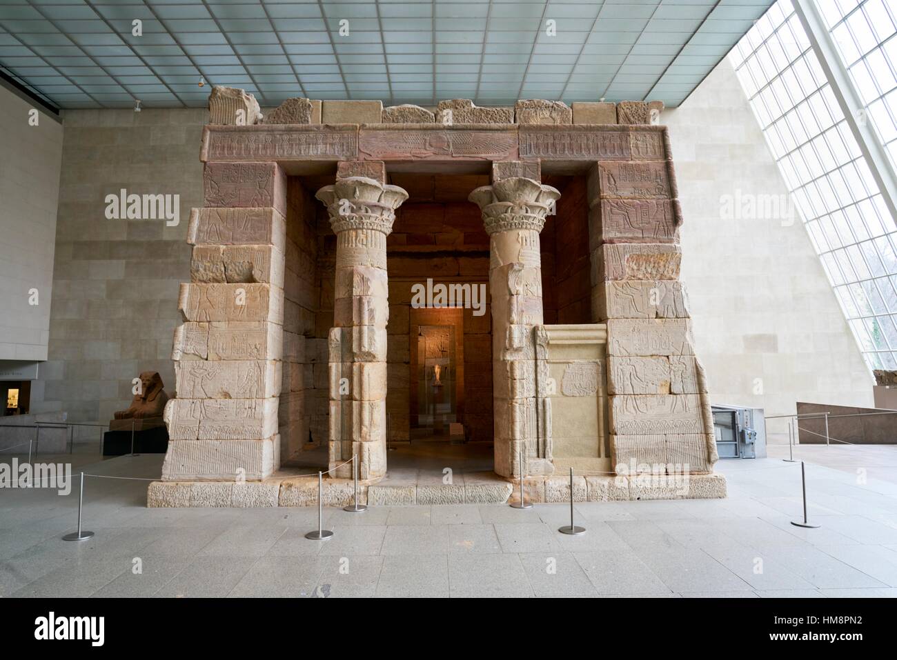 Temple Of Dendur Metropolitan High Resolution Stock Photography and ...