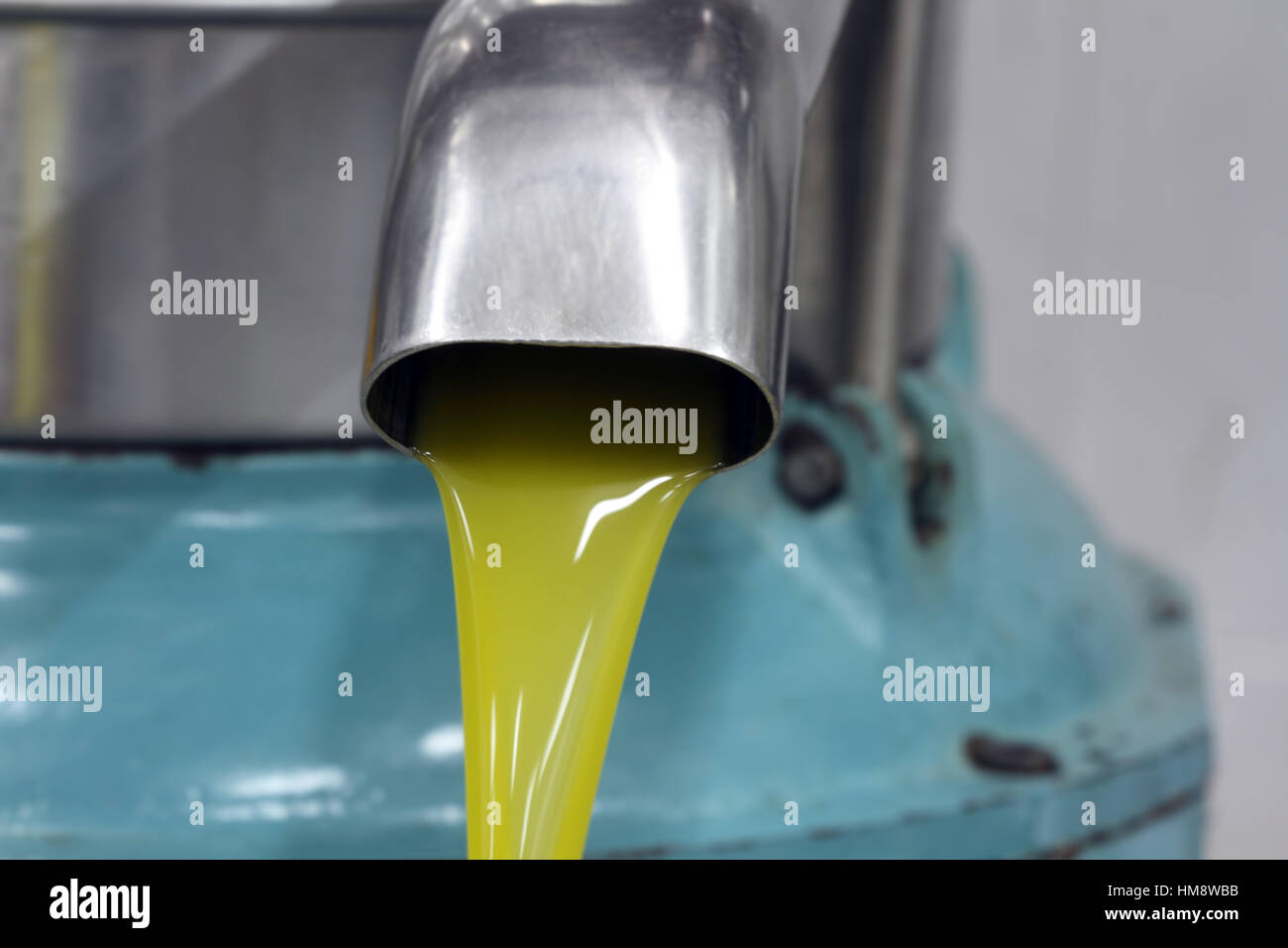 Olive oil jet hi-res stock photography and images - Alamy