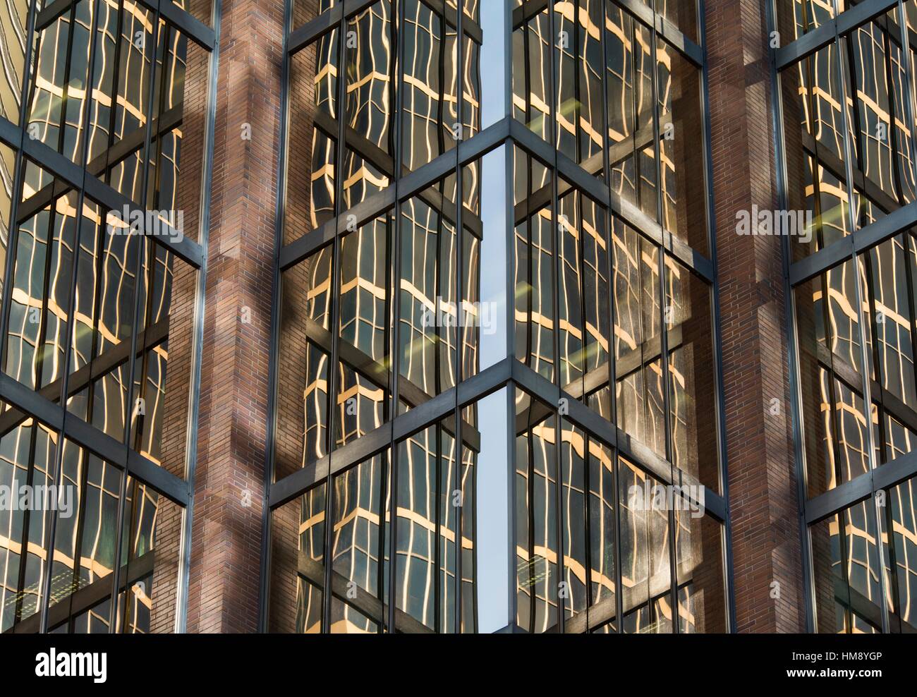 office building in Vancouver, BC, Canada Stock Photo - Alamy