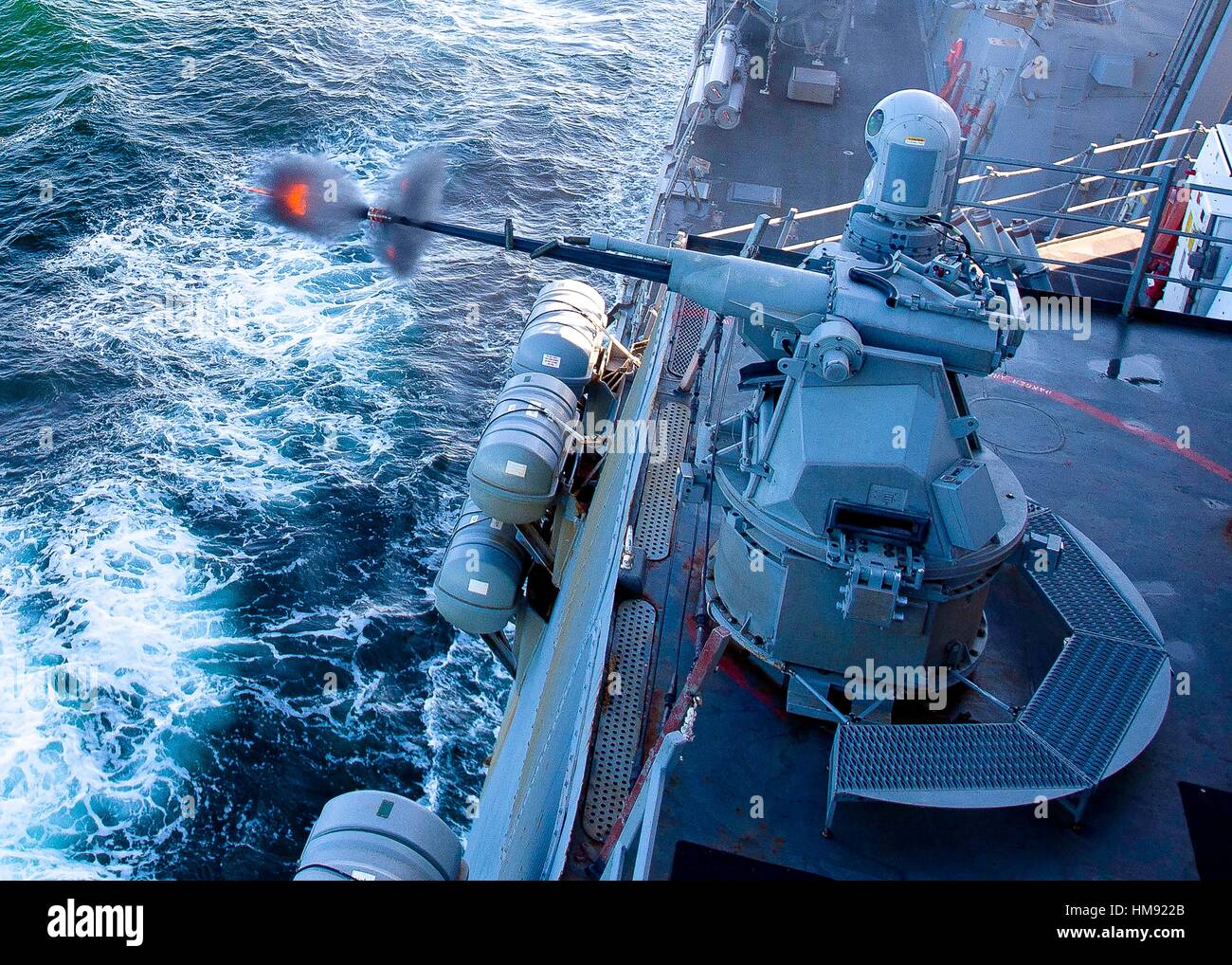 GULF OF ADEN (Dec. 21, 2015) Guided-missile destroyer USS Bulkeley (DDG ...