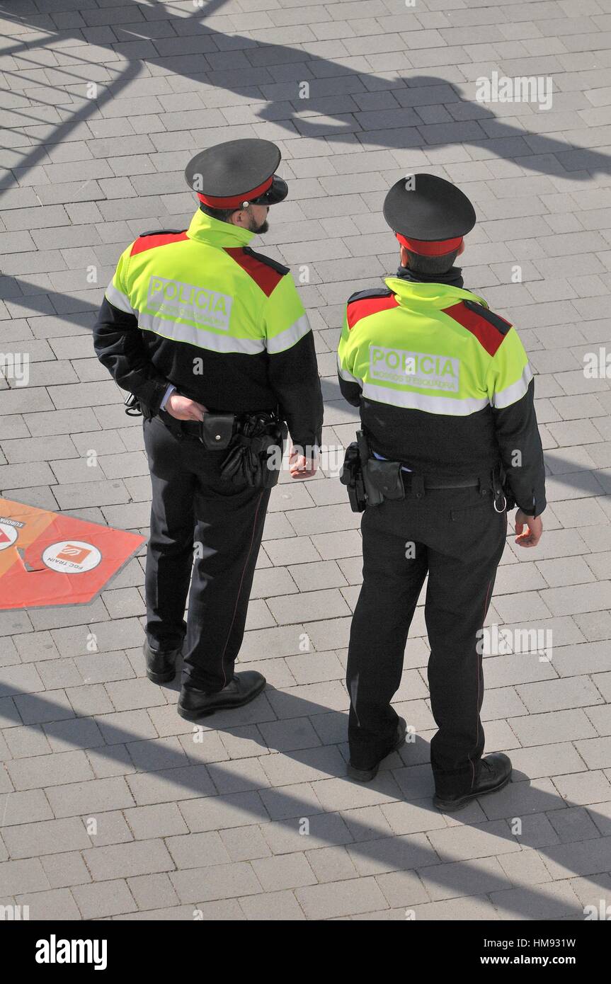 Police spain rear view hi-res stock photography and images - Alamy