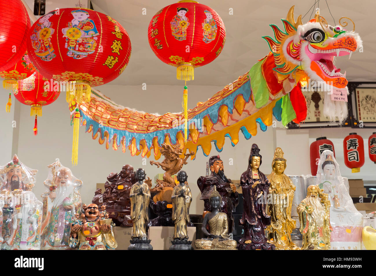 France. Paris 13th district. Parisian Chinatown. Statues, dragon and ...