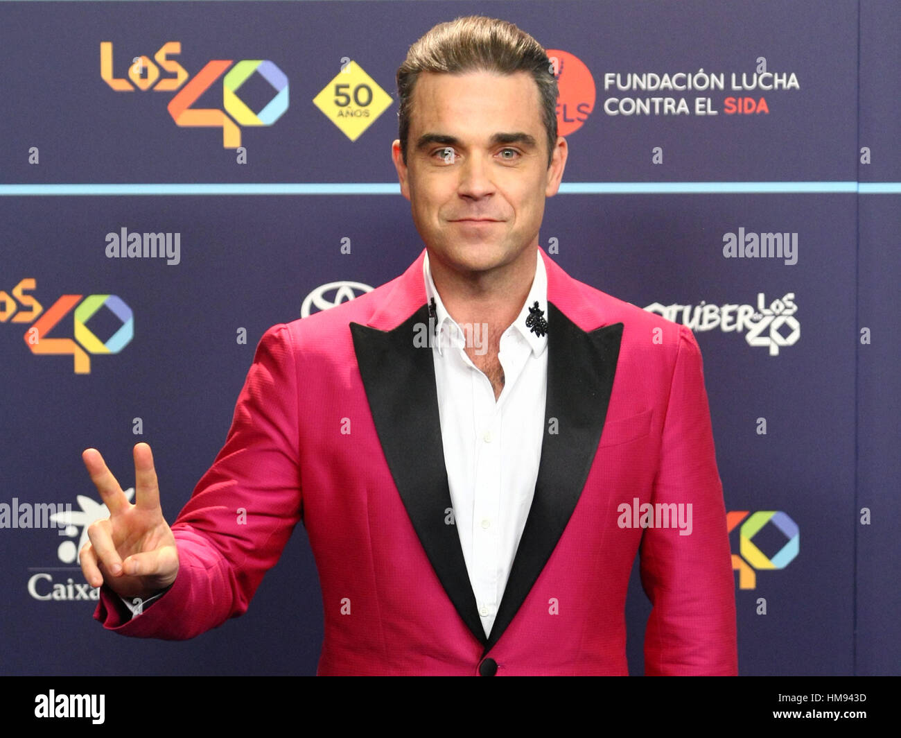 Singer Robbie Williams during the photocall of the Los 40 Music Awards ...
